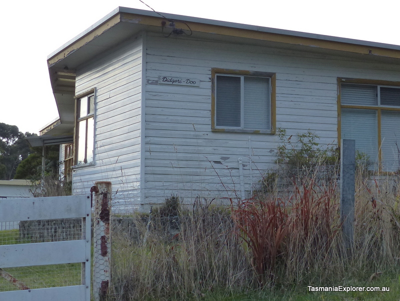 Doo Town - Don't Miss This Random Town!